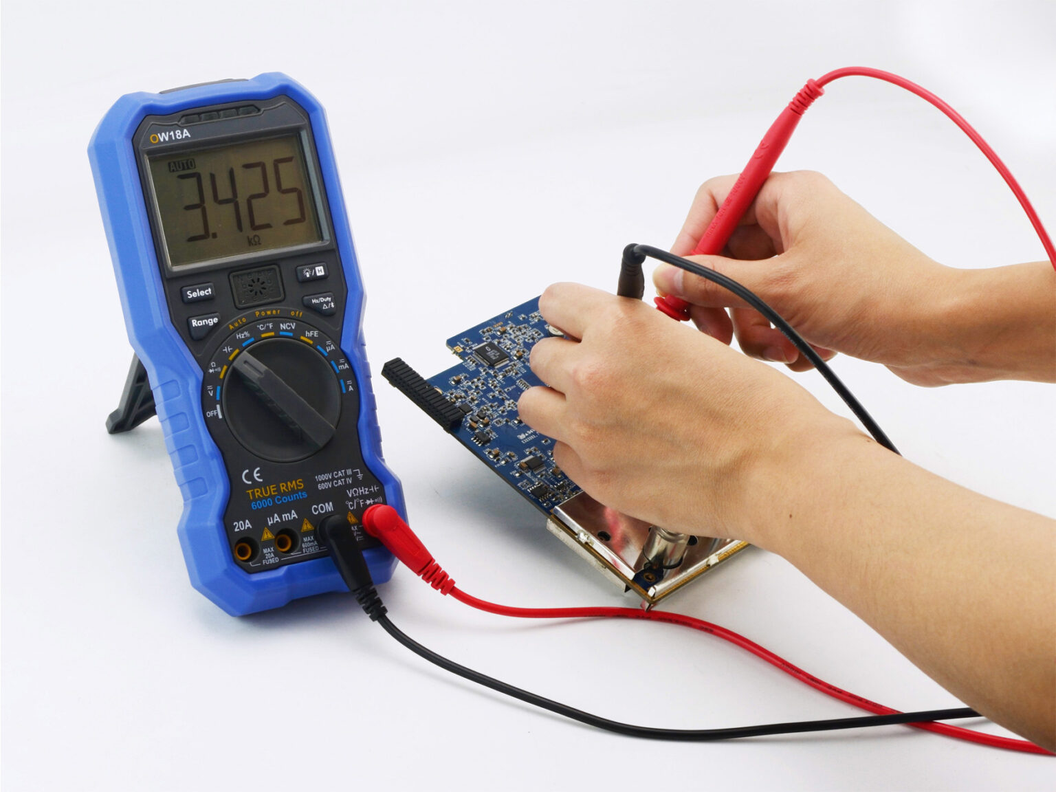 The Practical Guide To Types of Multimeters - Linquip