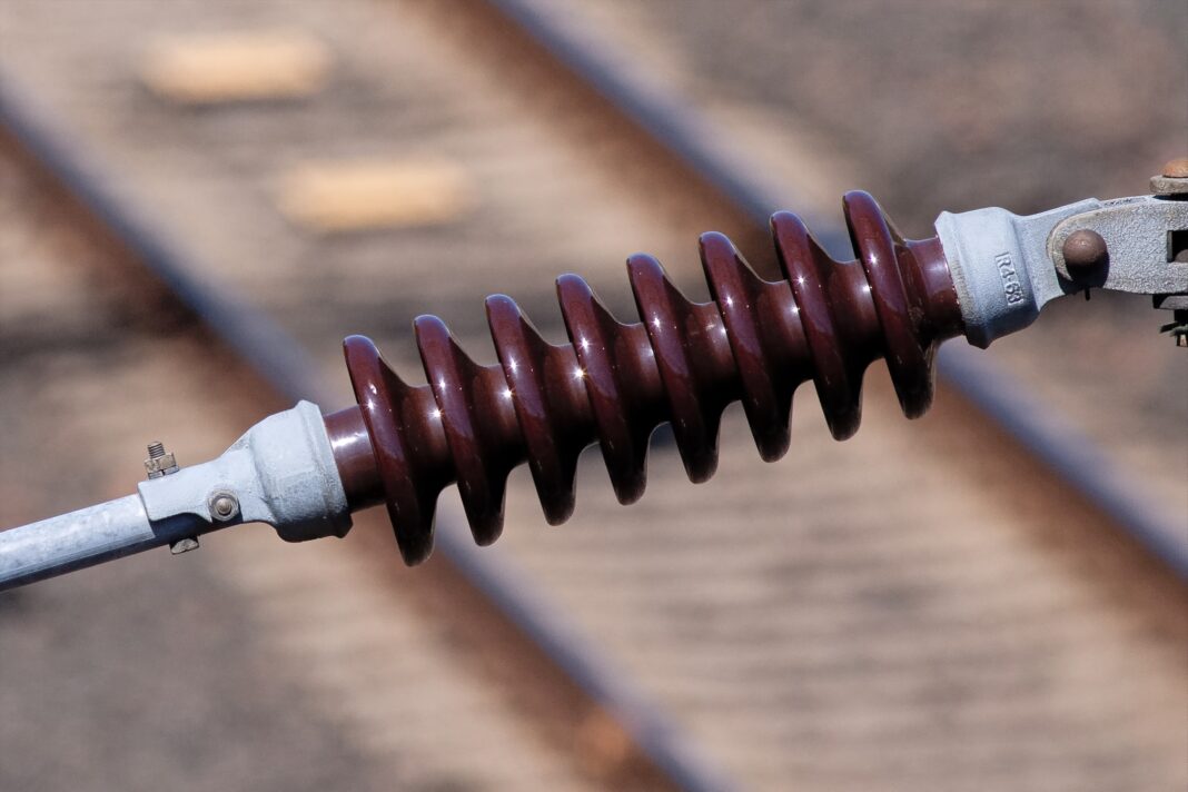 What is Disc Insulator? Types + Applications | Linquip