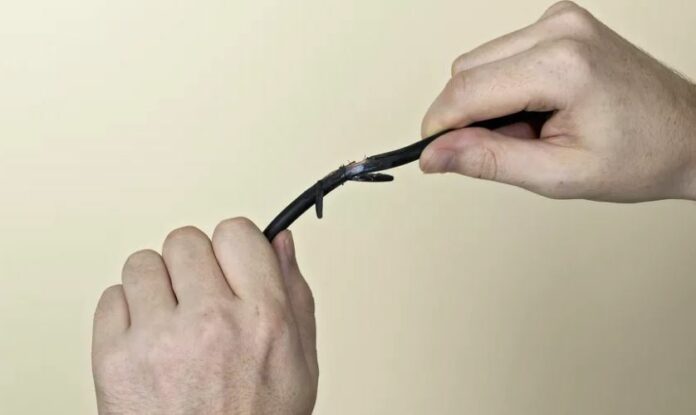 Short Circuit: Causes & How to Fix? | Linquip