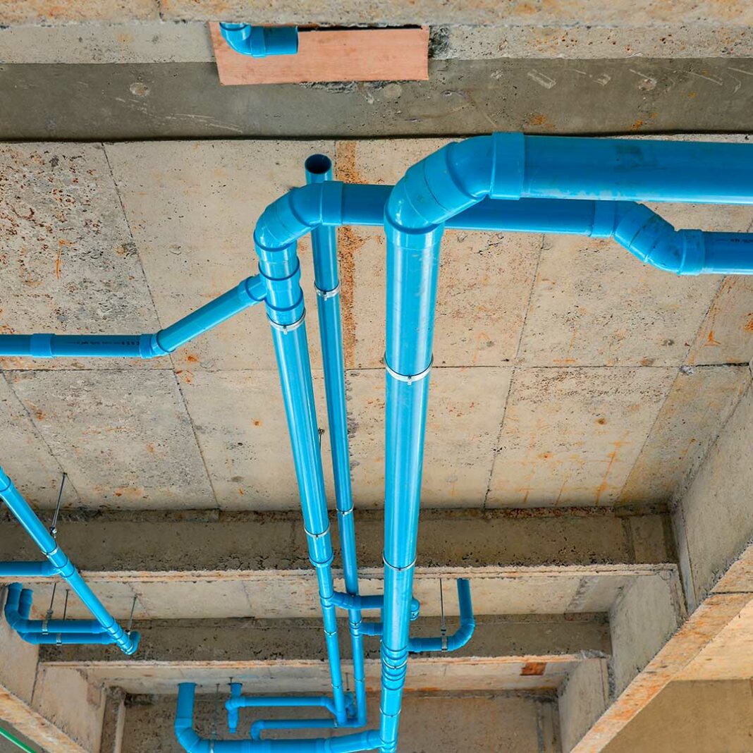 Should I Use PVC or CPVC Pipe: A Complete Guide | Linquip