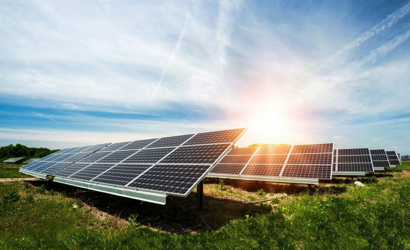 What is the Difference Between Solar Cell and Solar Panel? | Linquip