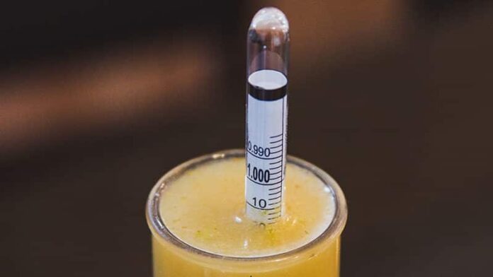 How to Use and Read a Hydrometer: Ultimate Guide | Linquip